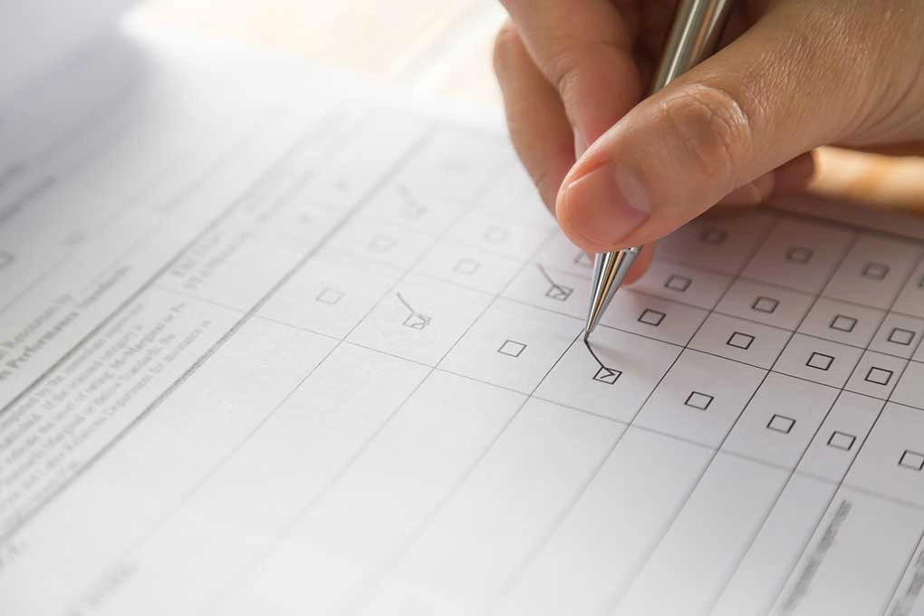 Complete Office Decommissioning Checklist for Smooth Move-Outs